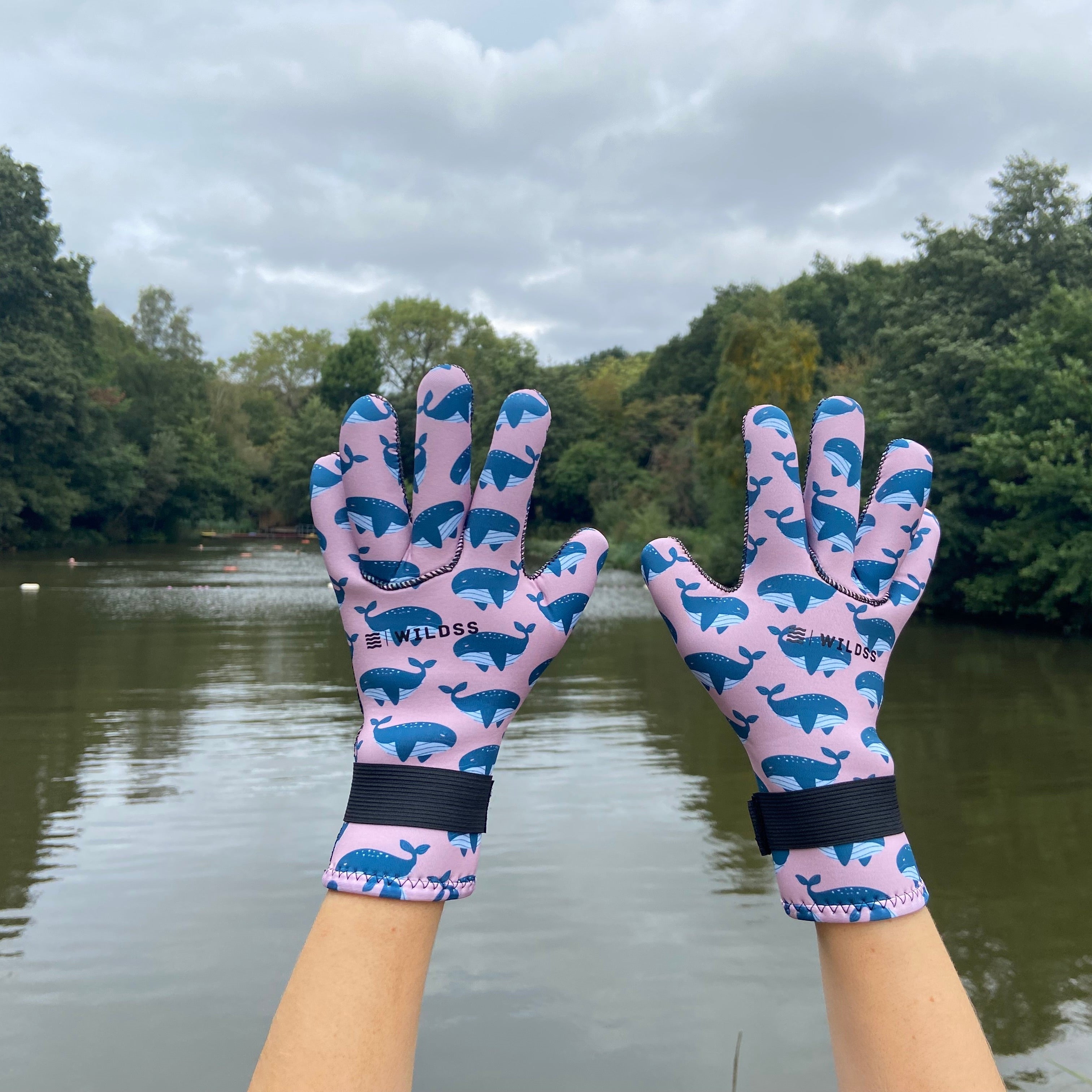 Eco friendly neoprene wild swimming gloves Humpback Outdoor Swimmer Shop